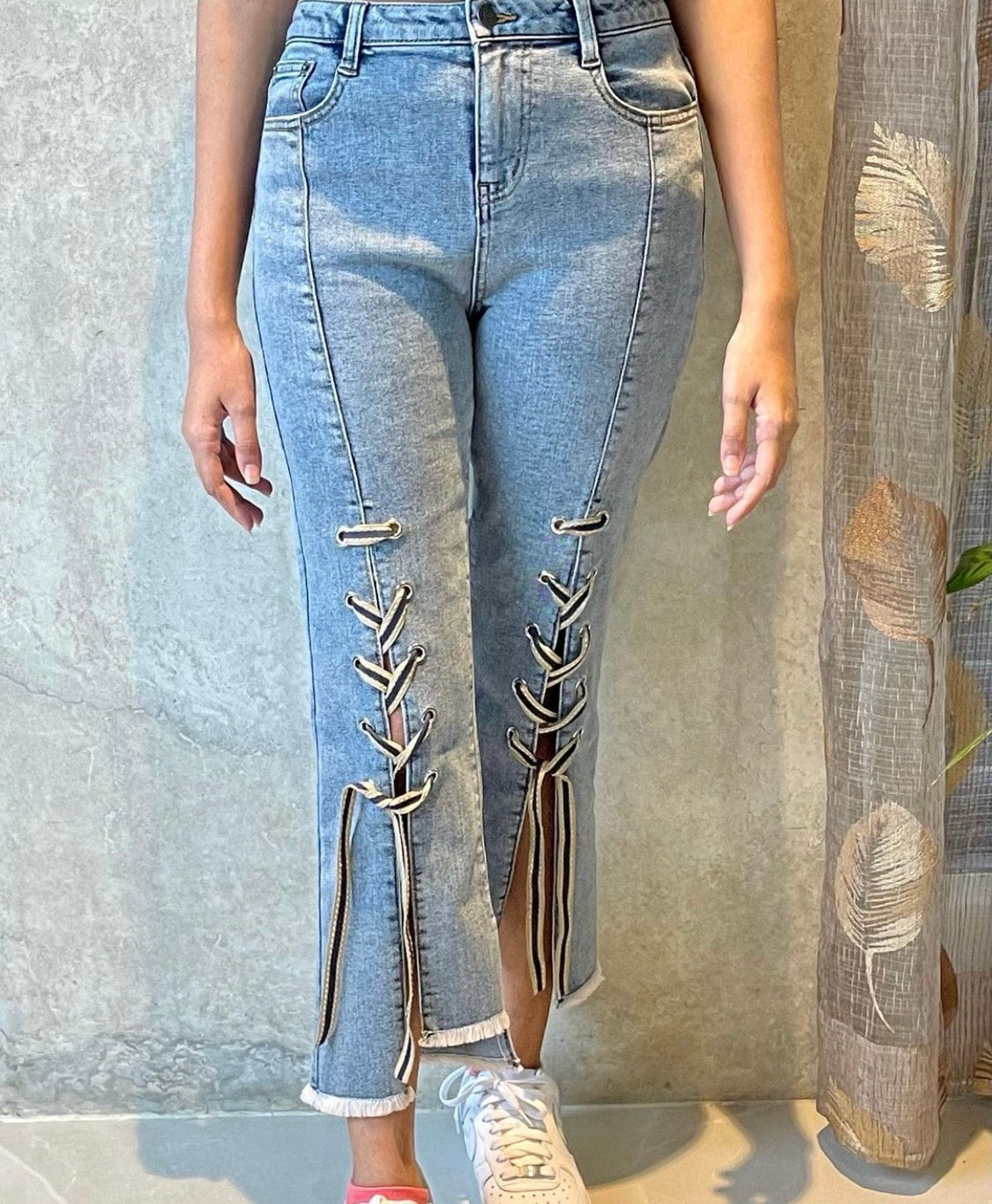 Bend the Ribbons – FREE® jeans
